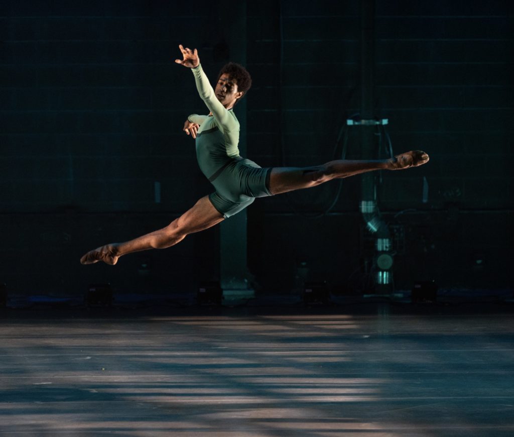 Moving to Bach - American Repertory Ballet