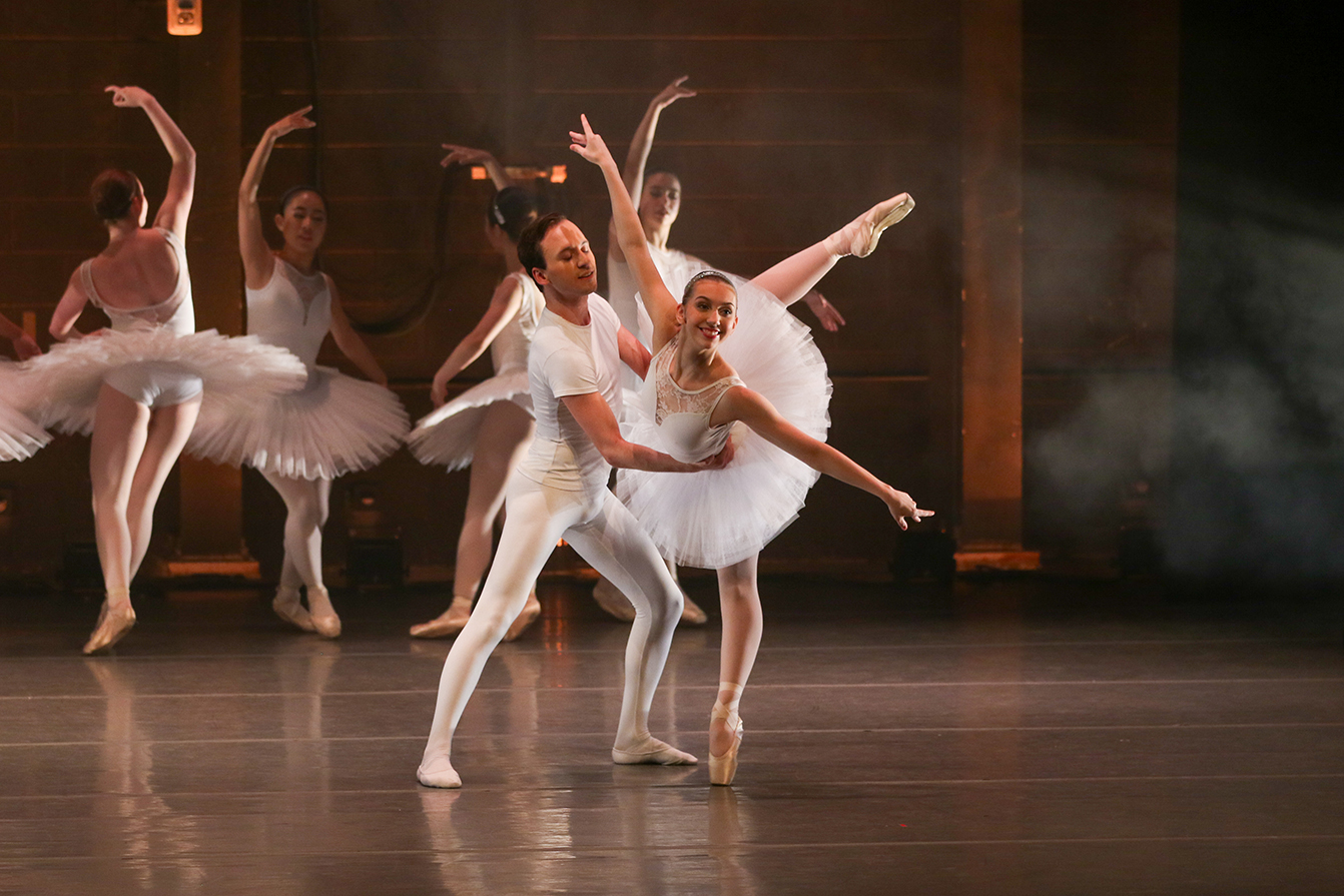 Trainee Program - American Repertory Ballet